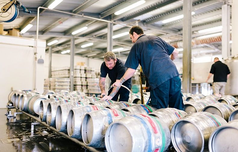 How to Safely and Legally Ship Alcohol | uShip Guides
